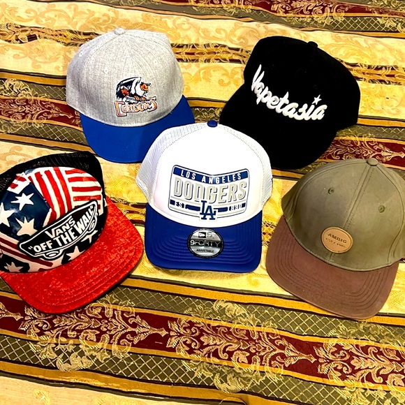 New Era | Accessories | 5 Snapback Hat Bundle La Dodgers Condors Vans ...